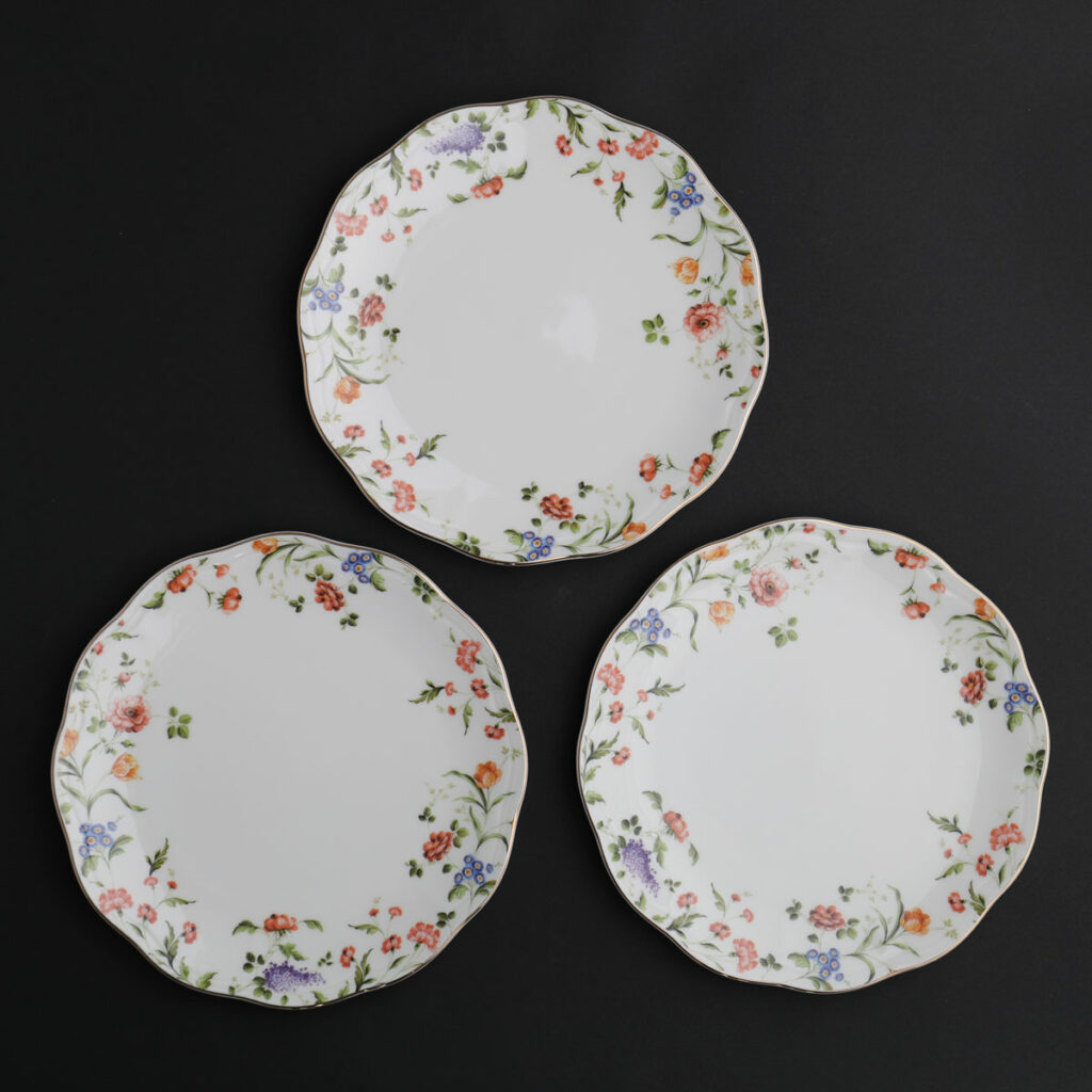 China Small Plates - Classical Tents and Party Goods